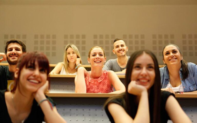 How Shakespeare changed the English language – ELT NEWS